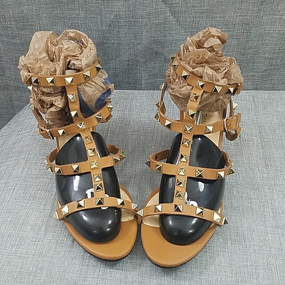 Kaitlyn Pan | Shoes | Kaitlyn Pan Studded Leather Open Toe Heeled ...